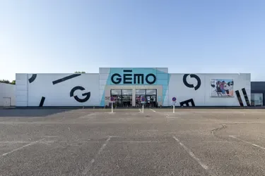 Magasin GEMO AUCH Chaussures et Vêtements